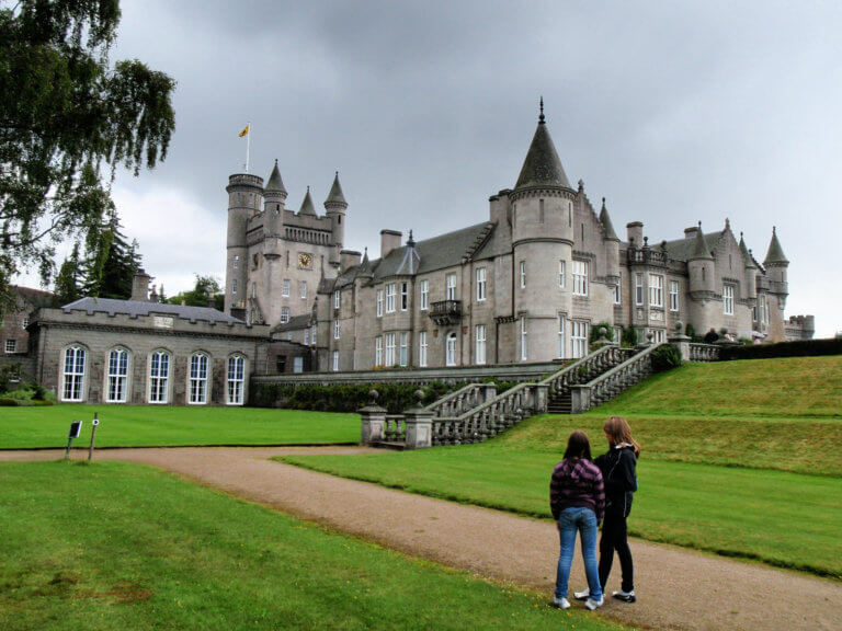 16 Best Castles In The World You Can Visit | Modern Trekker